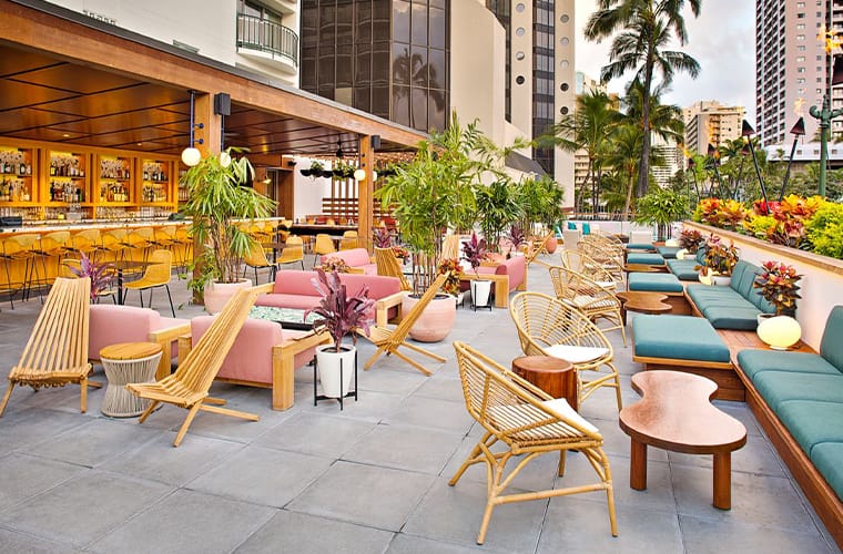 The Laylow, Autograph Collection