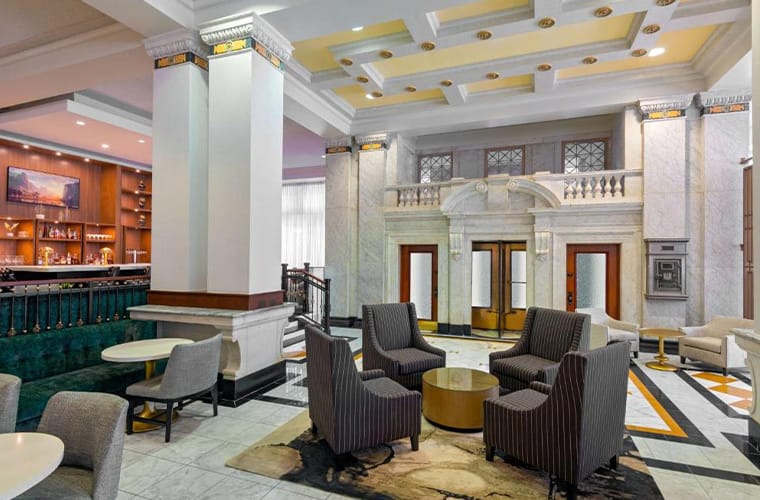 The Pennywell St Louis Downtown, a Hilton Hotel