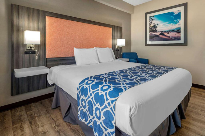 The Waves Hotel, Ascend Hotel Collection