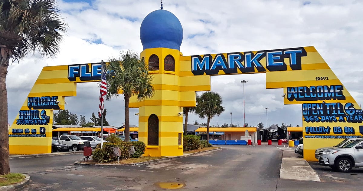 the entrance to opa locka indoor flea market