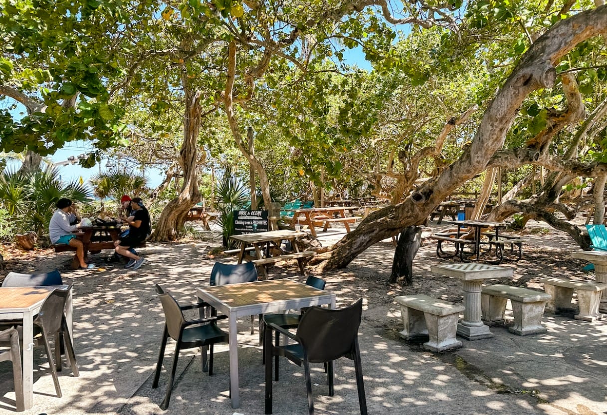the restaurants outdoor dining area