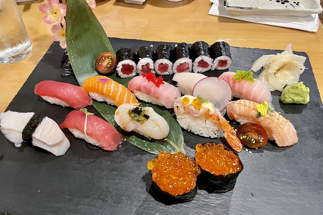 Tokyo Sushi