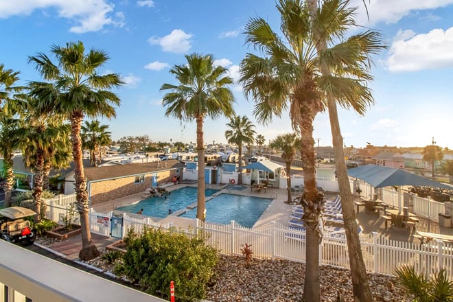 Tropic Island Resort