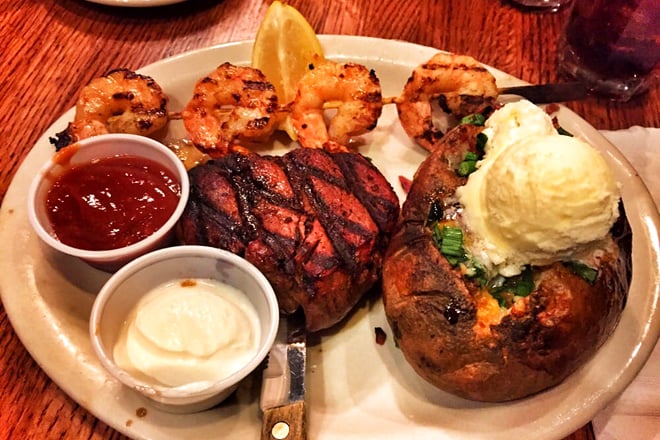 Tucker's Place South