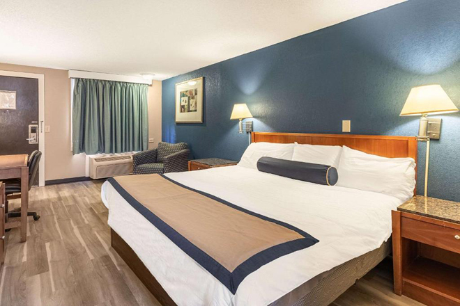 Value Inn Kenosha I-194 - Exit 344