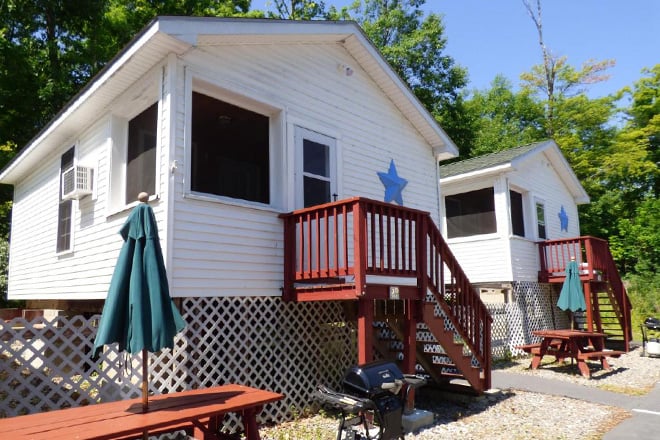 Weirs Beach Motel and Cottages