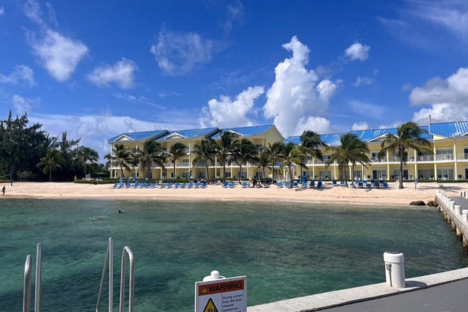 Wyndham Reef Resort Grand Cayman