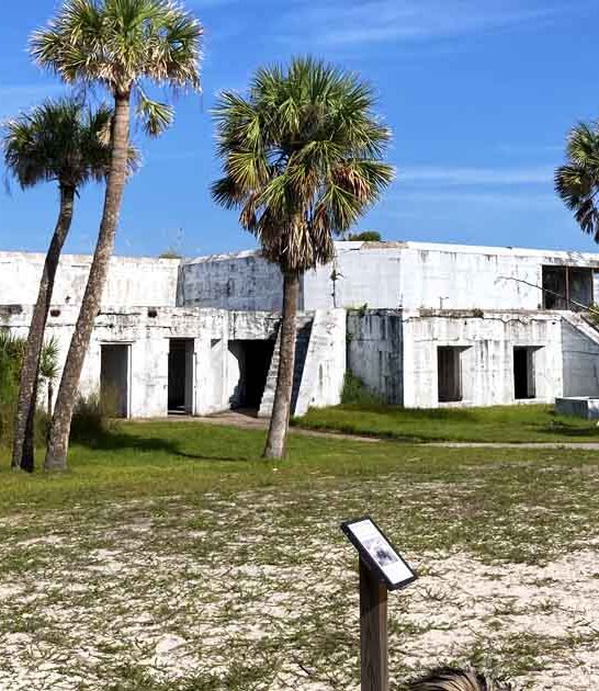abandoned fort hike florida ftr
