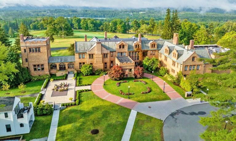 9 Best Resorts in Kansas — Top Places to Stay! (for 2026)