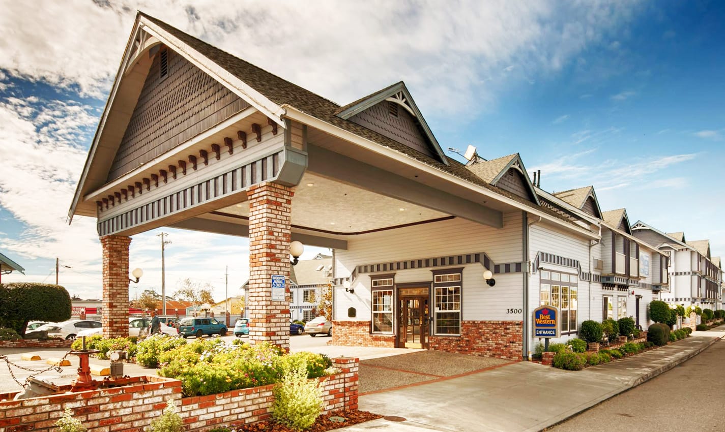 best hotels in eureka