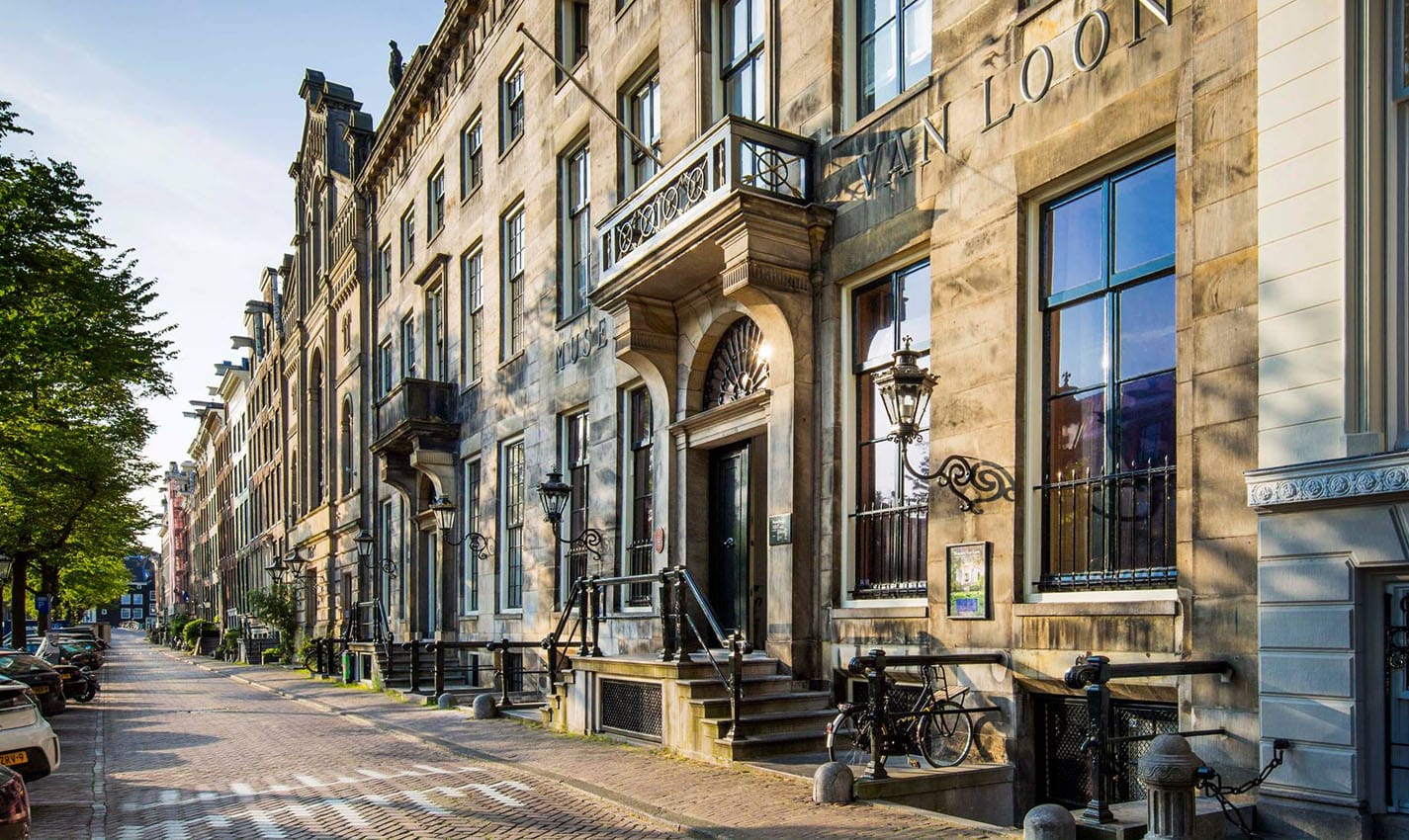 romantic things to do in amsterdam for couples