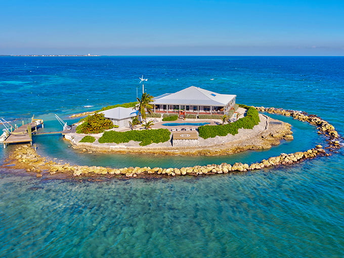 East Sister Rock Island floats like a mirage in the Florida Keys &ndash; your own private kingdom surrounded by impossibly blue waters.
