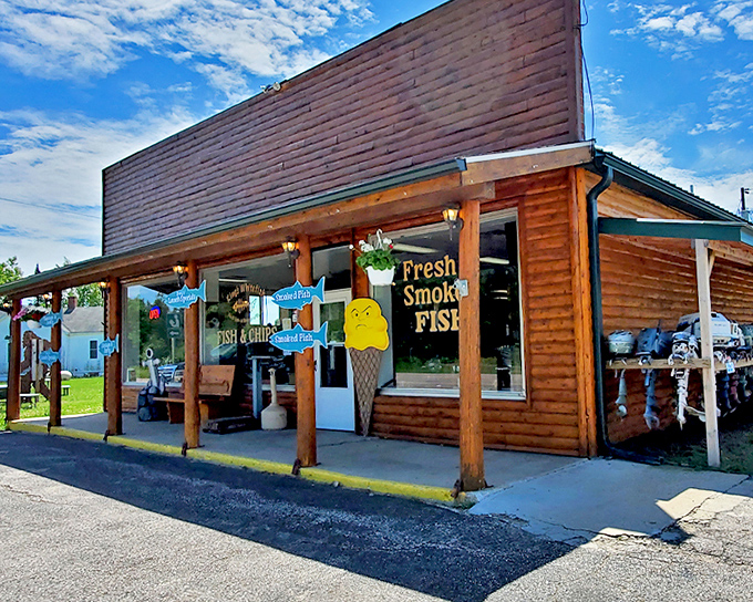Rustic log cabin charm meets fresh-caught delights at this Upper Peninsula treasure, where the Great Lakes' bounty awaits hungry travelers.