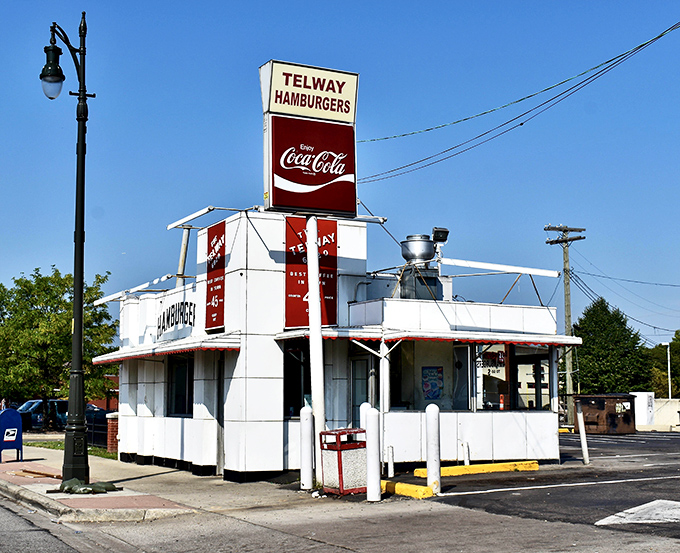 The unassuming exterior of The Telway on Michigan Avenue hides a world of slider perfection within. Detroit's best-kept secret isn't really a secret at all.