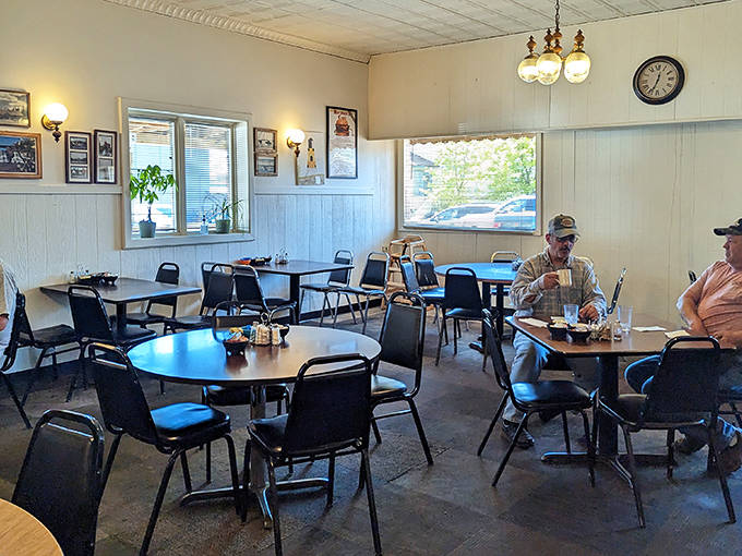 Pull up a chair at Judy's Caf&eacute; for a cozy, home-cooked meal and a warm welcome that makes you smile.