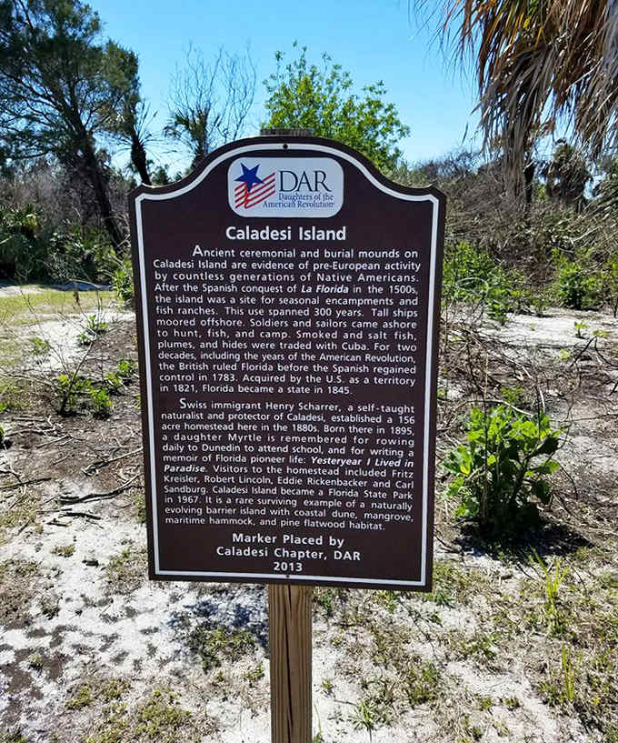 This historical marker tells tales of ancient ceremonies and Spanish conquests, proving even paradise has stories to tell.