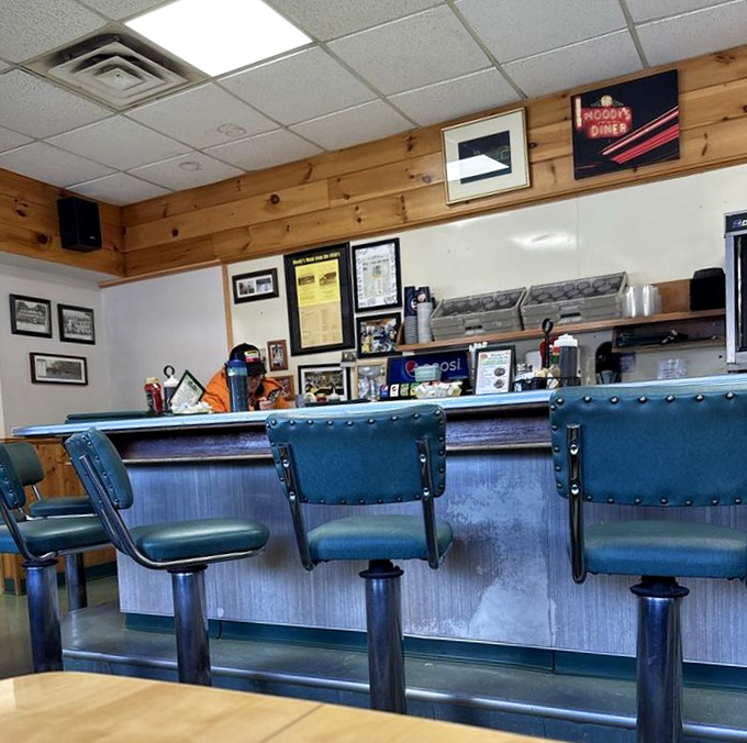 Counter seating offers front-row views of the kitchen choreography and opportunities for friendly chatter with the staff.