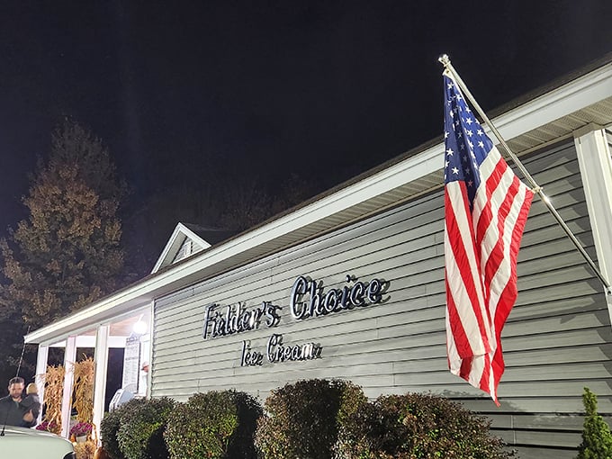 Fielder's Choice at night, glowing like a beacon for dessert pilgrims seeking sweet salvation after dark.