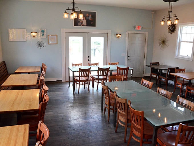 Another interior angle: Light streams through windows illuminating a dining room that manages to be both sophisticated and completely unpretentious.