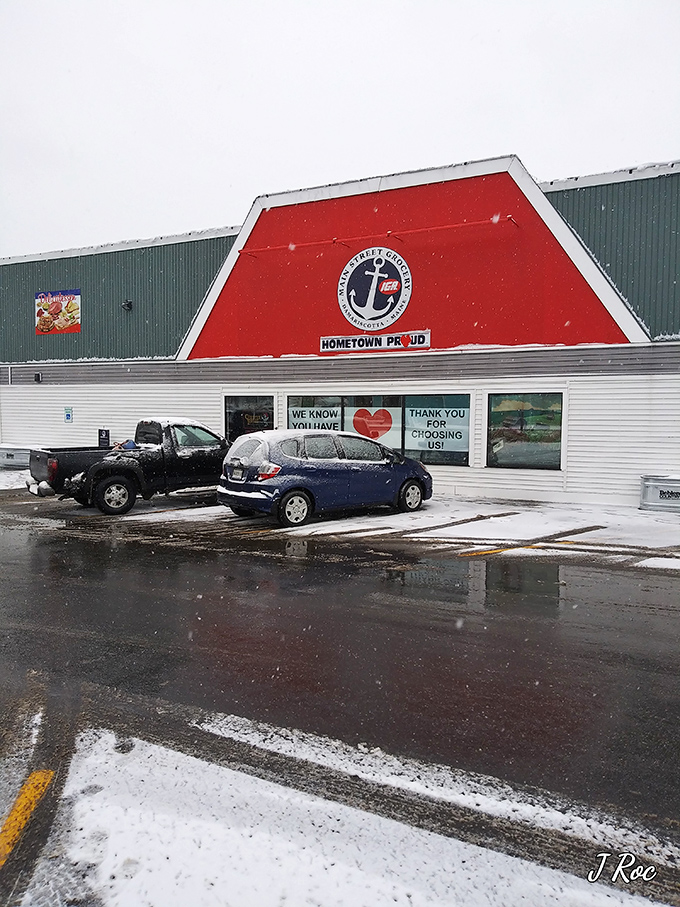 T&D's Market &ndash; where "hometown proud" isn't just a slogan but a daily commitment. Even in snow, the heart stays warm.