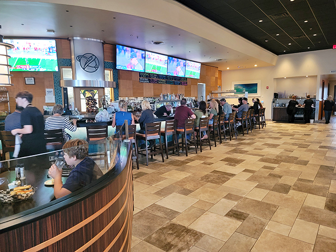 A bar that strikes the perfect balance between "neighborhood watering hole" and "I can definitely bring my parents here."