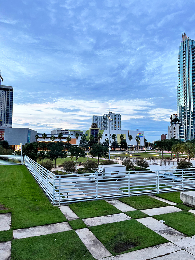 The Riverwalk's green spaces create peaceful urban oases where city dwellers can reconnect with nature. Like Central Park with palm trees and better weather!