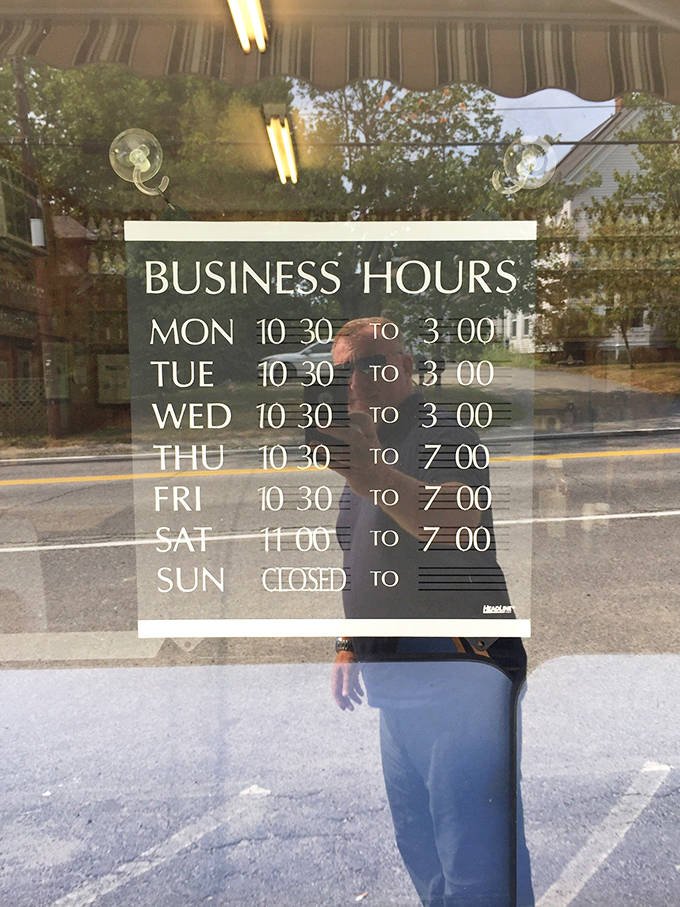 Business hours that haven't changed with the times. When you're this good, you make people adjust their schedules for you.