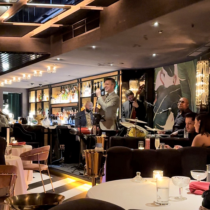 Musicians add another sensory layer to the evening &ndash; because great food deserves its own soundtrack.