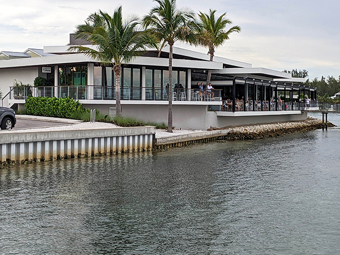 The Sandbar Restaurant serves up seafood with a side of spectacular sunsets &ndash; reservations suggested, flip-flops required.