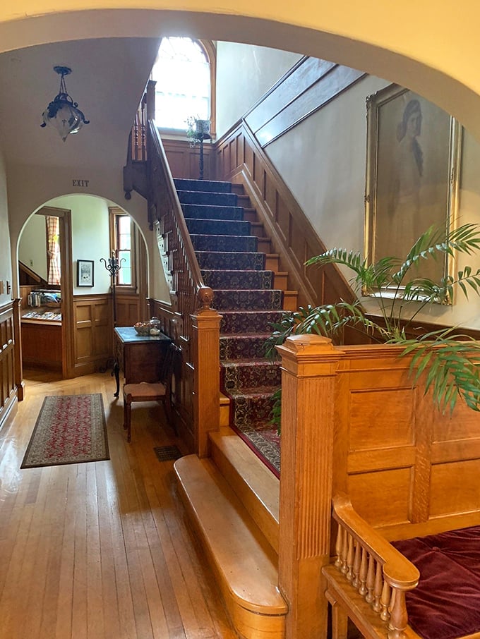 Historical pathways: The entrance hall and staircase create a stunning first impression, hinting at the elegance that awaits.
