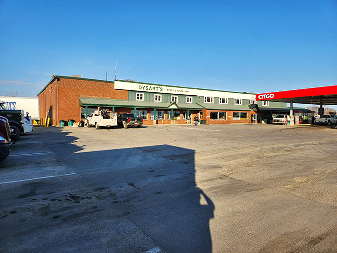 From humble roadside beginnings to beloved institution, Dysart's stands as a beacon for hungry travelers and locals alike.