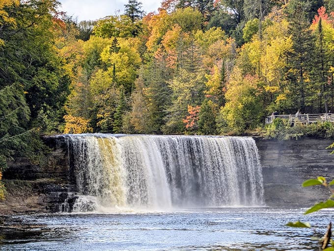 The Upper Falls shows off its power with a curtain of golden water that makes Niagara jealous of its unique color.