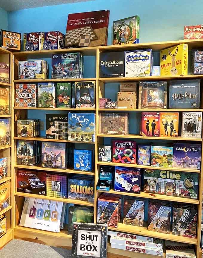 Strategy, luck, and family bonding await in the comprehensive board game section – analog entertainment for our digital world.