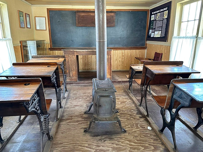 Step inside this one-room schoolhouse and suddenly your complaints about open-plan offices seem remarkably petty by comparison, don't they?