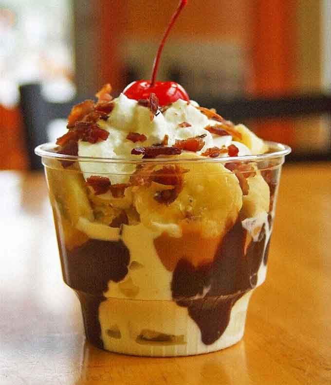5. wedl's hamburger stand & ice cream parlor bacon sundae