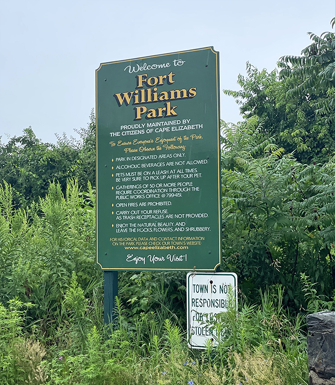 The green welcome sign at Fort Williams Park &ndash; where the fine print basically says "Have fun, don't be a jerk."