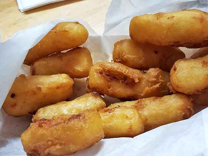 7. wedl's hamburger stand & ice cream parlor fried cheese curds