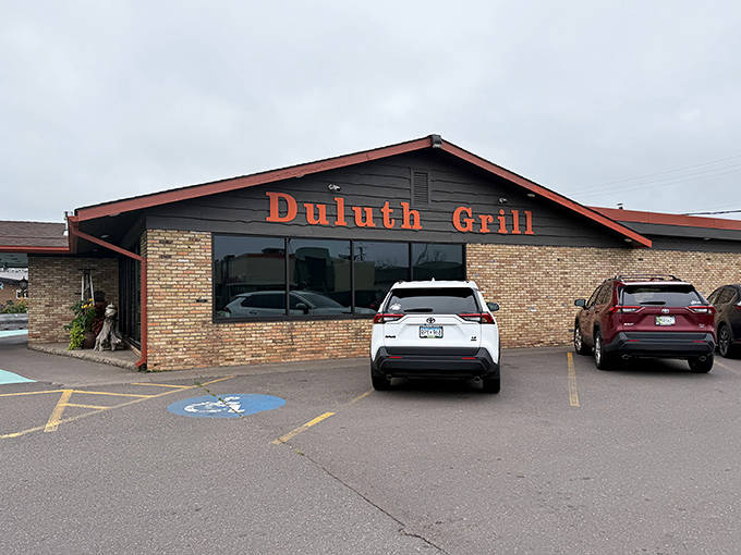 Behind this unassuming brick exterior lies a culinary wonderland where farm-to-table isn't just a buzzword, it's a delicious reality.