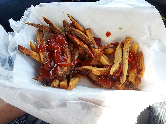 Hand-cut fries with the perfect crisp-to-fluffy ratio &ndash; these aren't mere sides, they're essential supporting actors in Mac's culinary show.