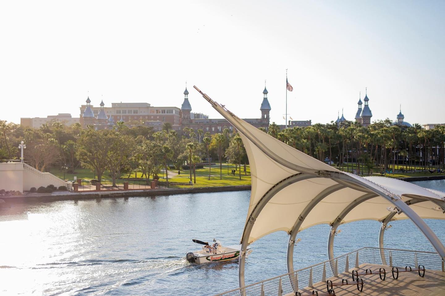 a beautiful sight to see when walking along the riverwalk