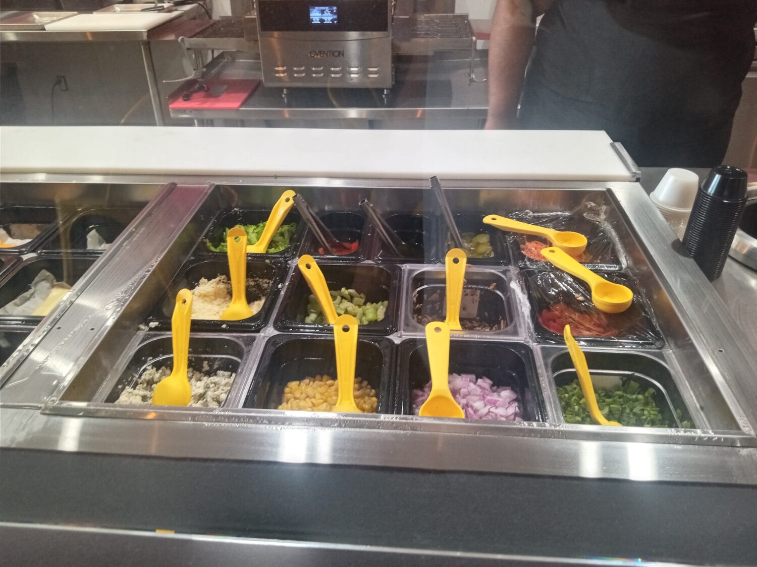 a variety of toppings you can add on your bowl of mac and cheese