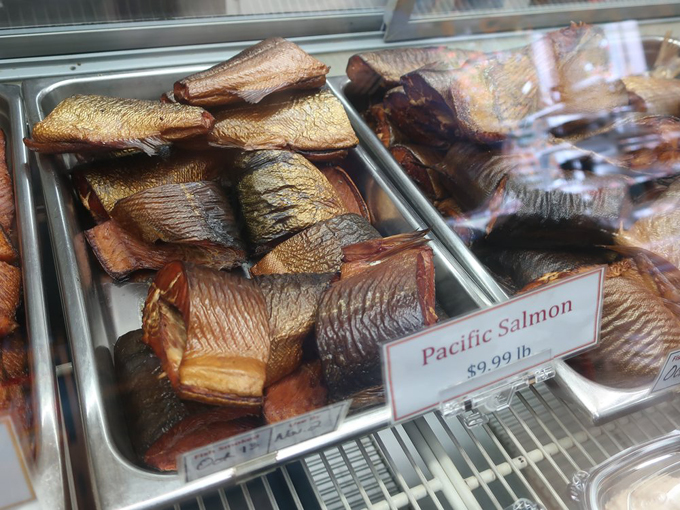 Charlie&rsquo;s Smokehouse 3