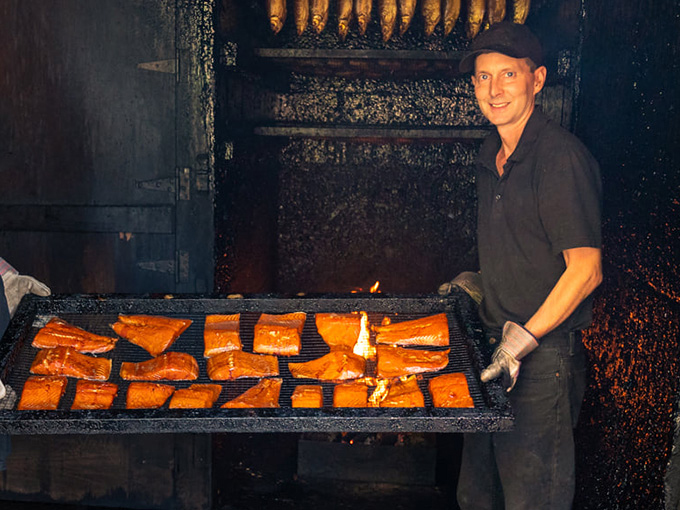 Charlie&rsquo;s Smokehouse 4