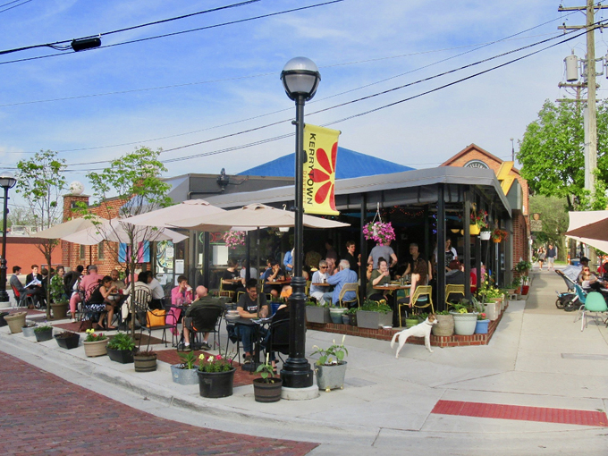 Detroit Street Filling Station 8