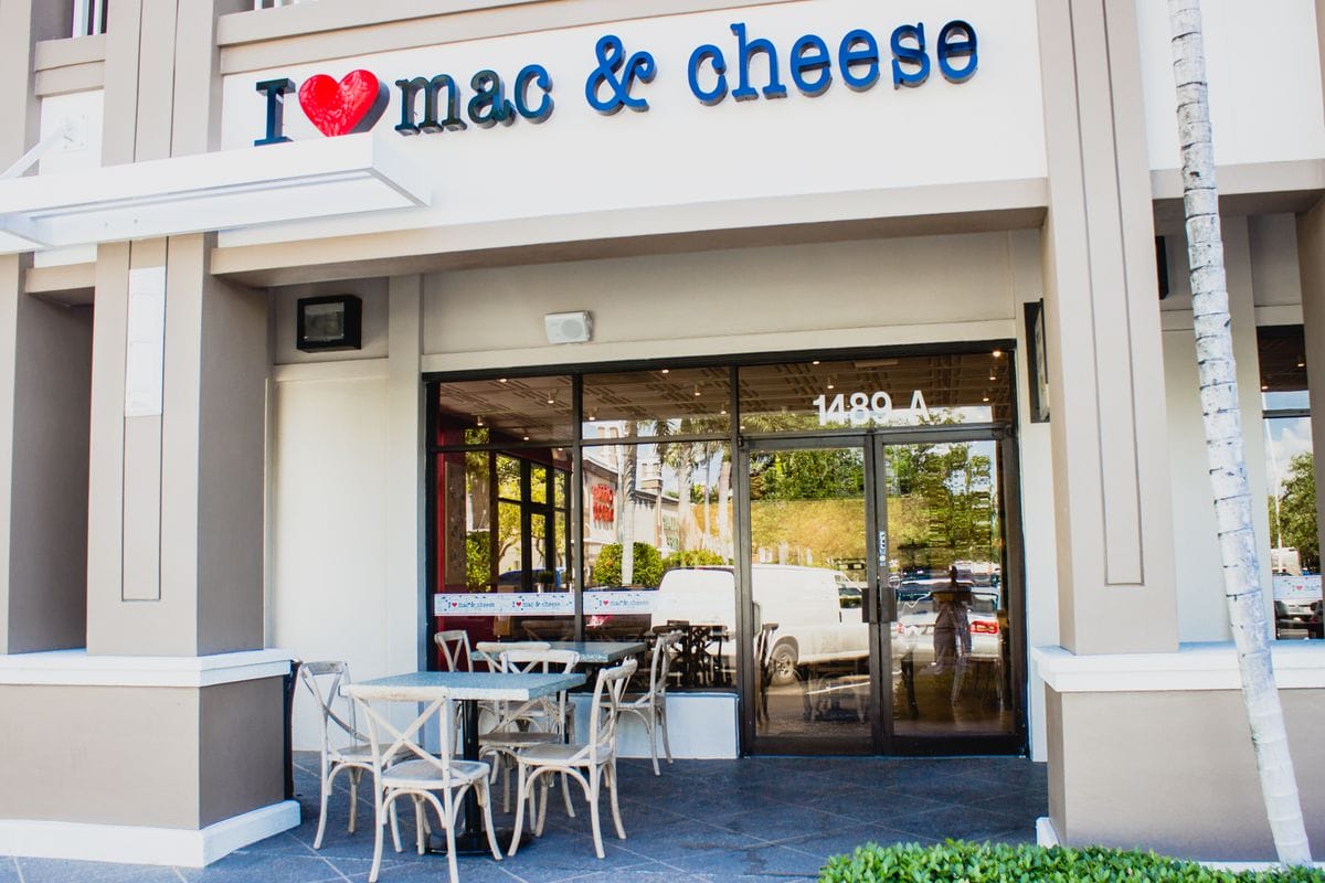 Exterior of I Heart Mac & Cheese