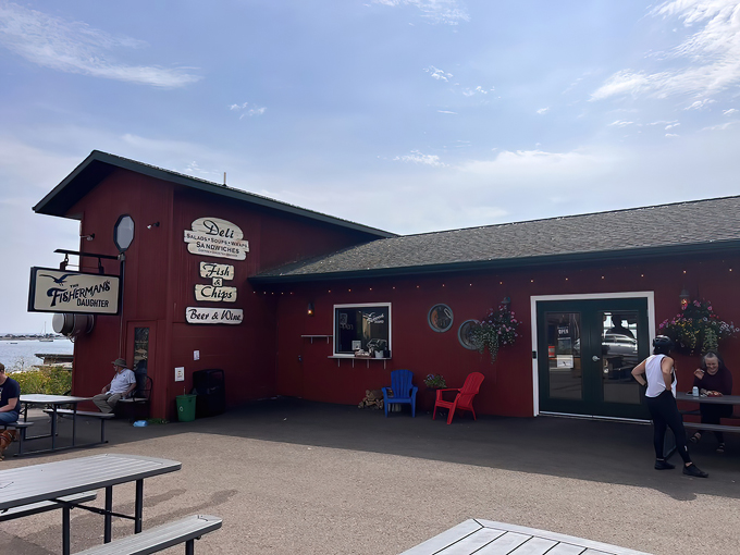 Fisherman&rsquo;s Daughter 1