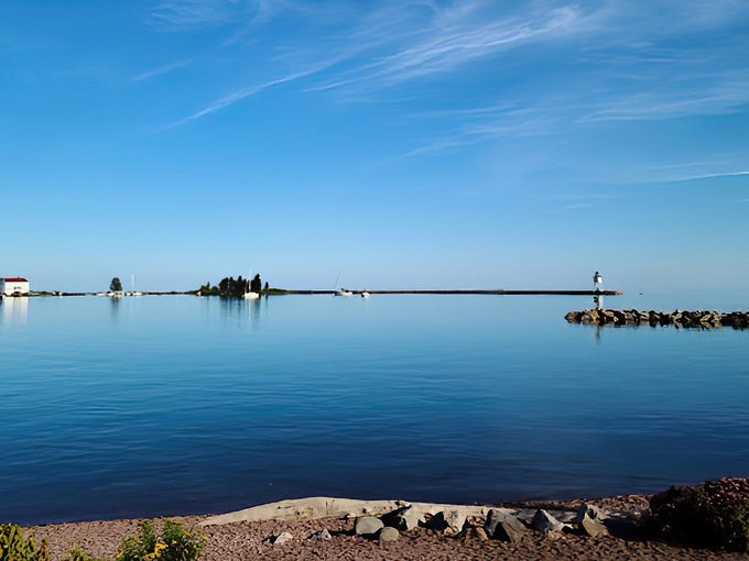 Fisherman&rsquo;s Daughter 7