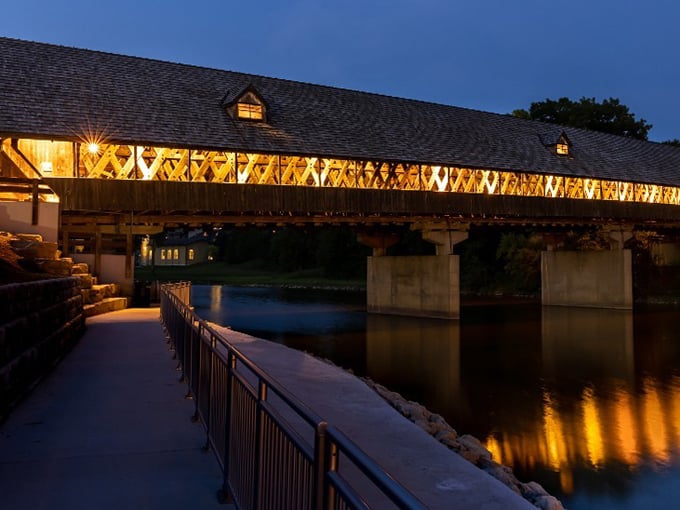 holz brucke covered bridge 8