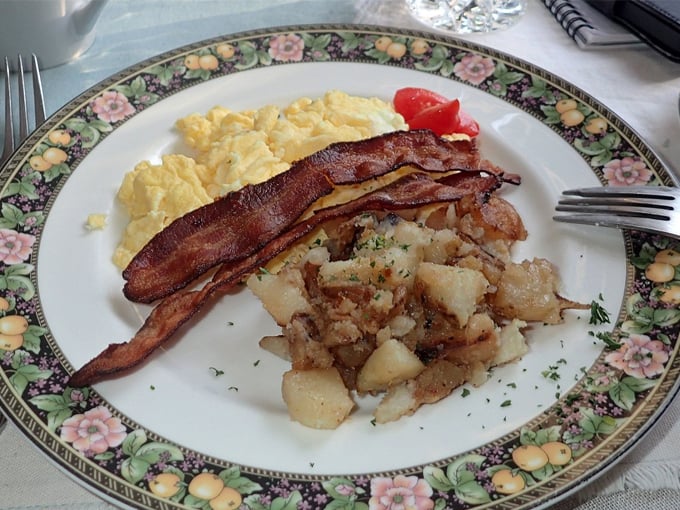 Hoyt House Bed & Breakfast 6