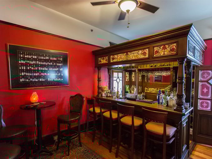 Hoyt House Bed & Breakfast 8